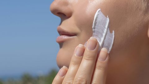 PHOTOAGING: HOW SUN EXPOSURE ACCELERATES SKIN AGING