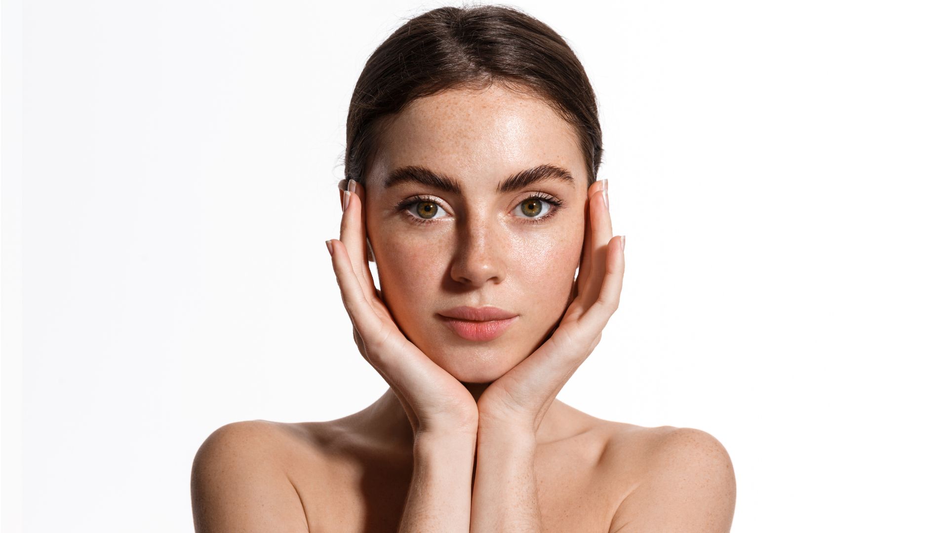 HOW TO RESTORE YOUR SKIN HEALTH AFTER SUMMER - INNOAESTHETICS